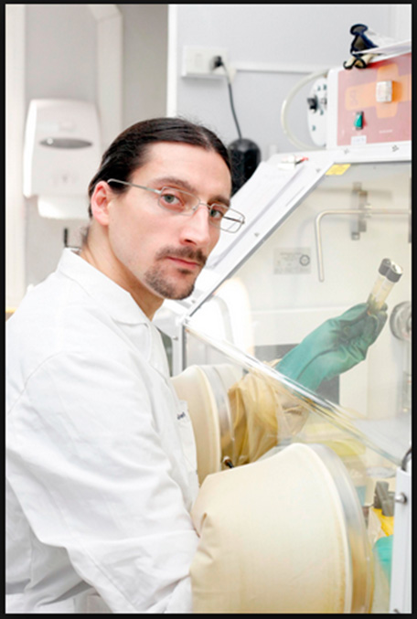 Entrevista al Dr. Daniel Paredes-Sabja “Clostridium difficile: Un ...